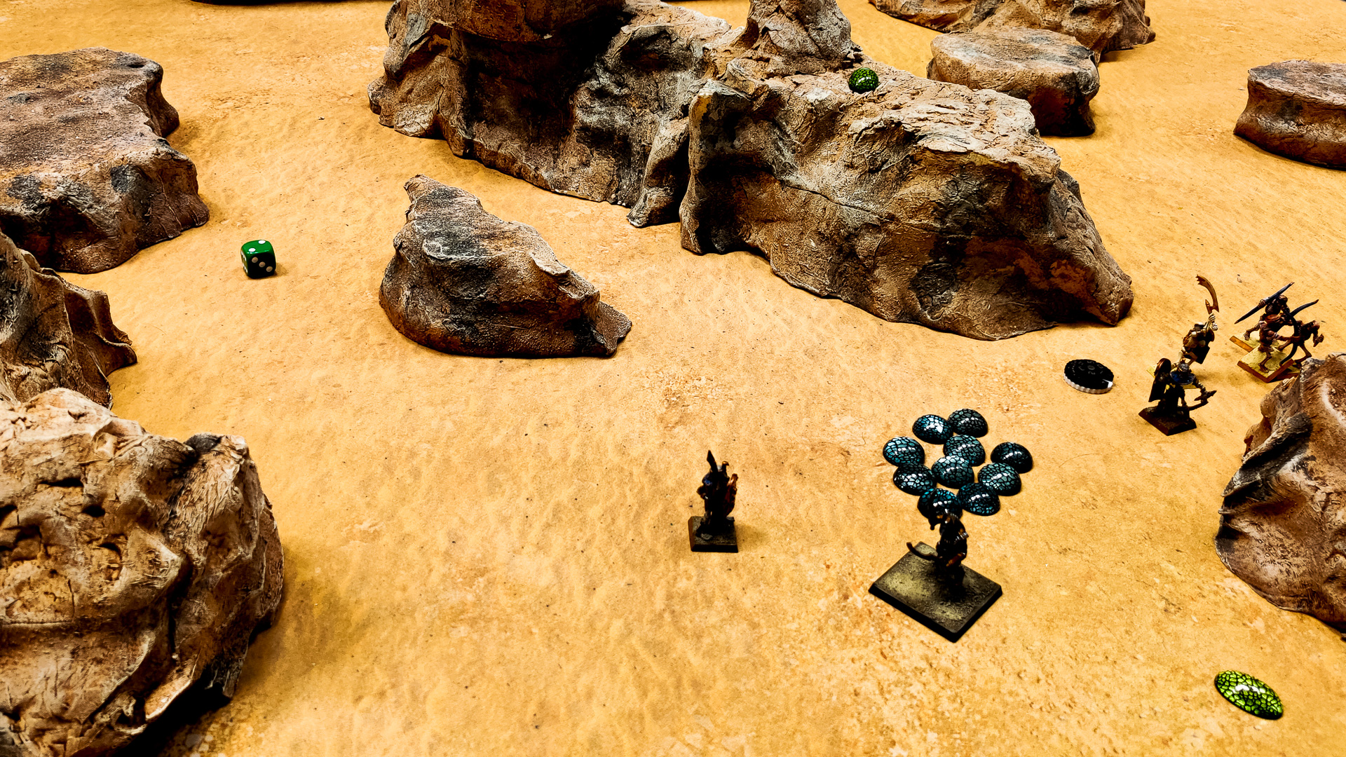 Piaszczysta Pustynia 48”x36” / 122x91,5 cm - mata do gier bitewnych